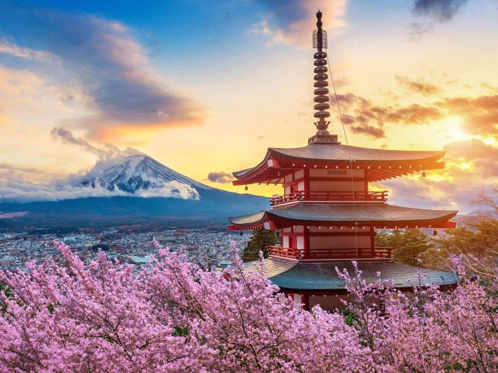 JAPONSKO: Za kvitnúcimi Sakurami. Tokio z Budapešti s letenkami od 459€